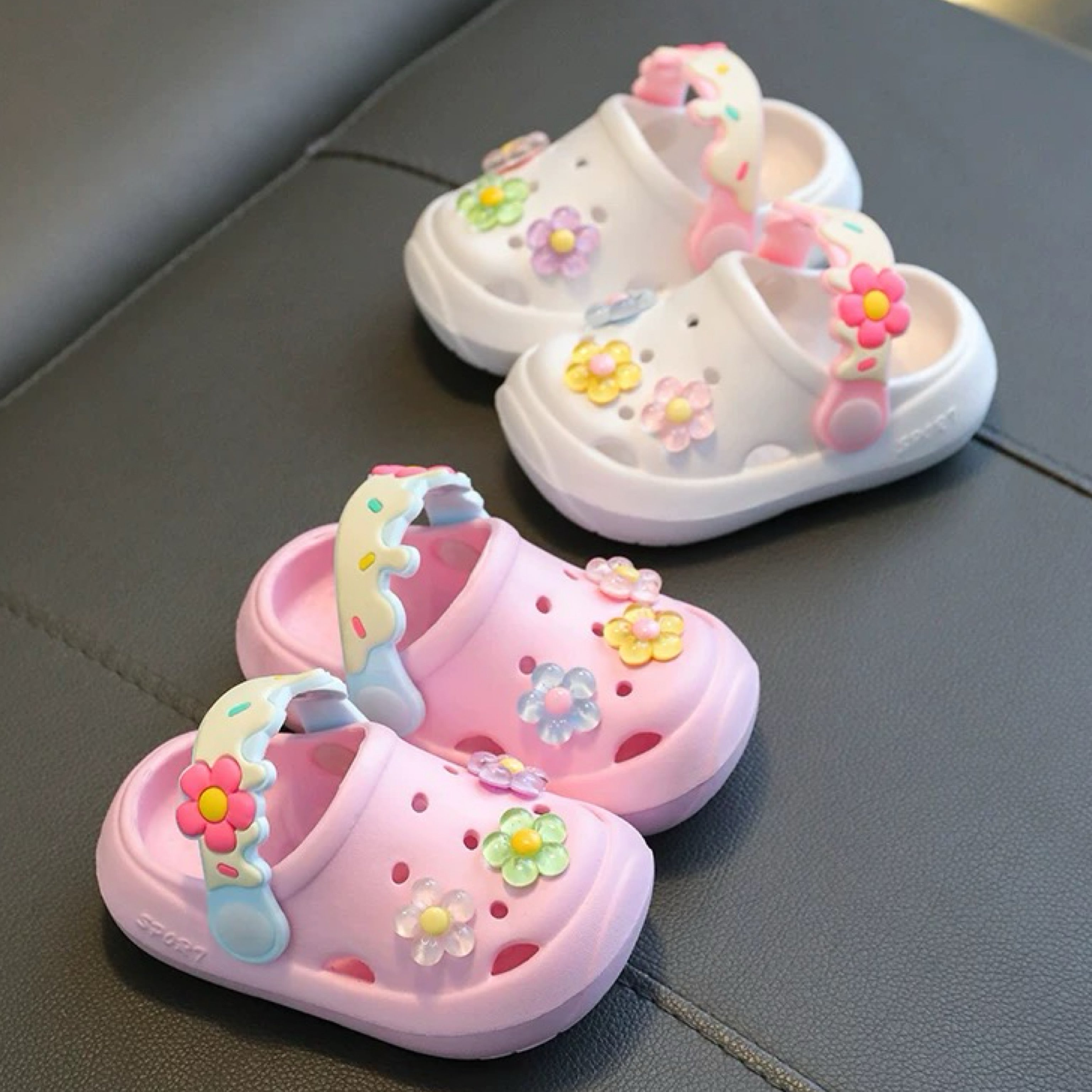 Sandalia Crocs Flores – Magic Baby